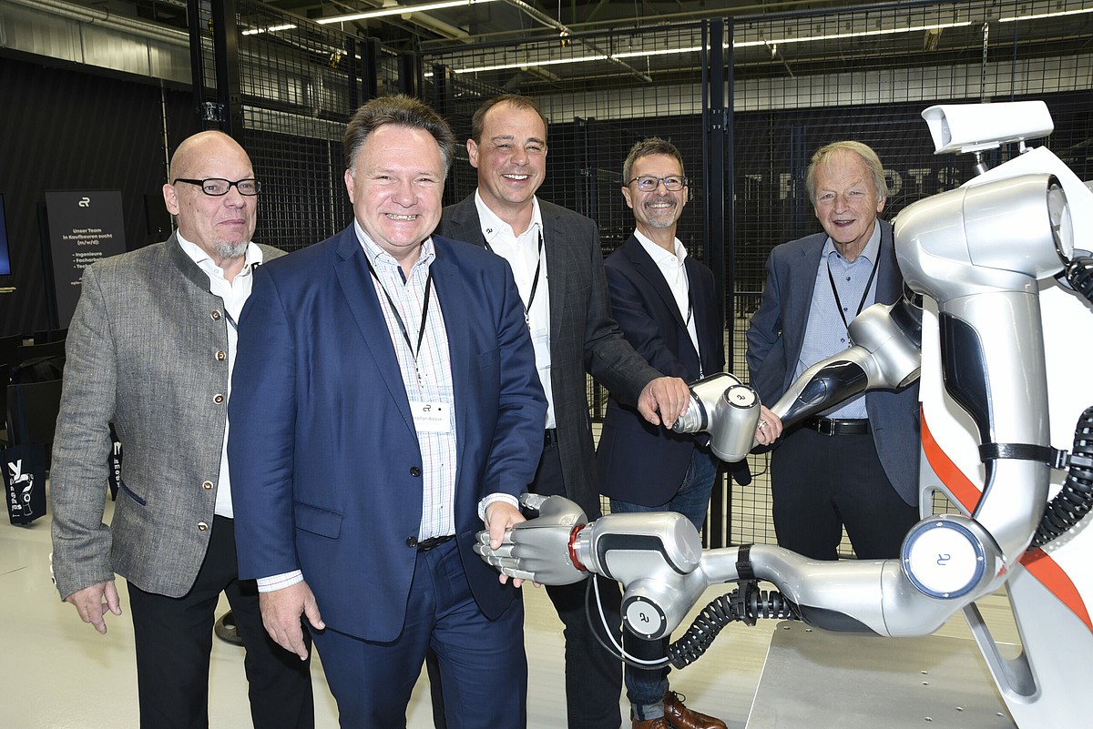 Agile Robots AG präsentiert Produktionsstätte in Kaufbeuren | Agile Robots SE