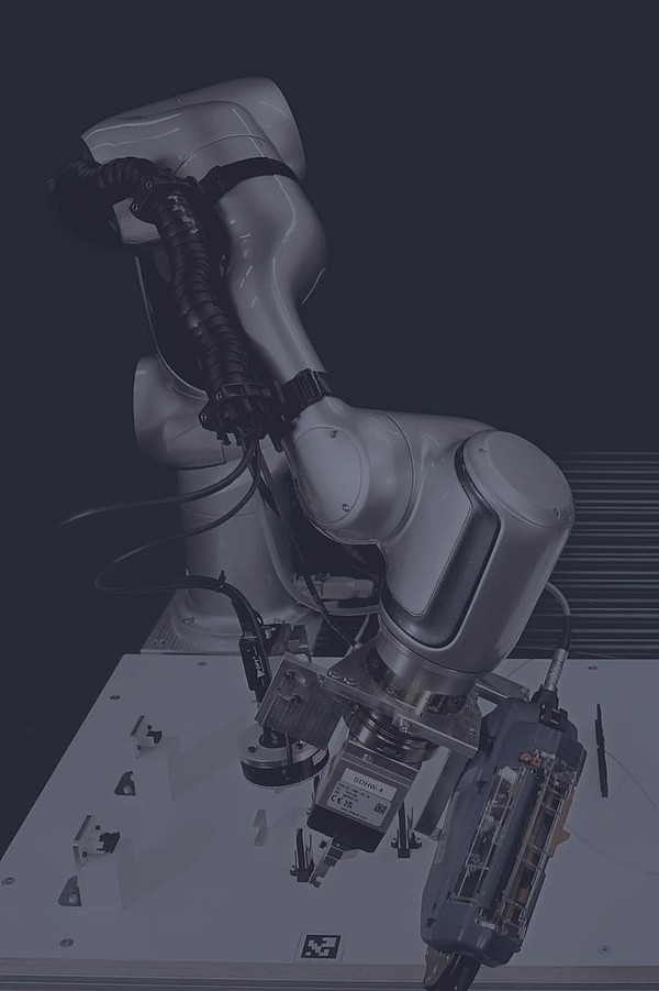 We are Agile Robots | Driving industries forward | Agile Robots SE